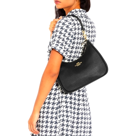 Coach | Bags | New Teri Hobo Bag In Goldblack Wear It 2 Ways Cj57 ...